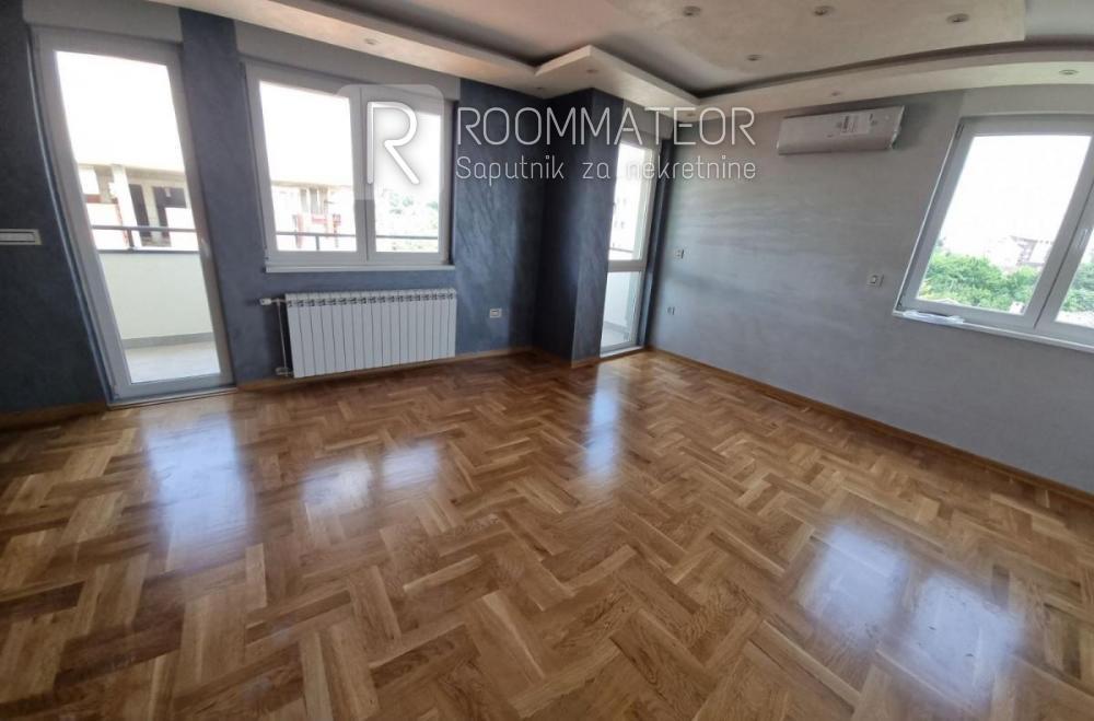 Dvoiposoban stan na prodaju, 72m2, 165.600€