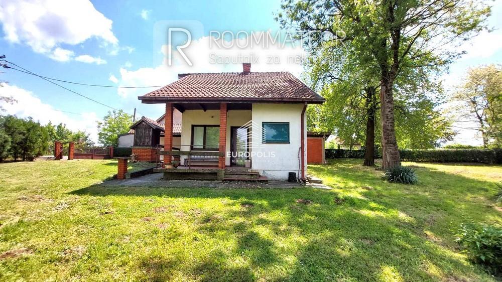 Ljutice Bogdana, Kuća na prodaju, 103m2, 68.000€