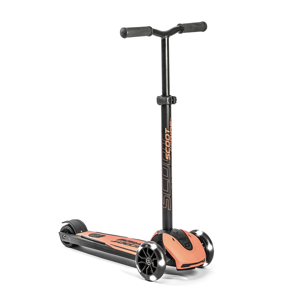 Highwaykick 5 LED Peach - Scoot and ride trotinet za decu