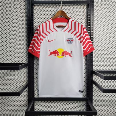 RB Leipzig 2023/2024 domaci dres