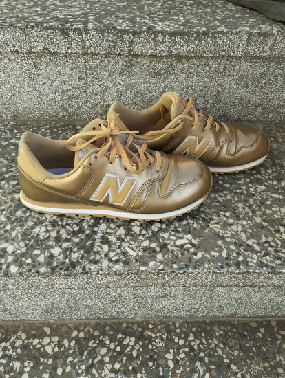 New Balance 373 patike br.38