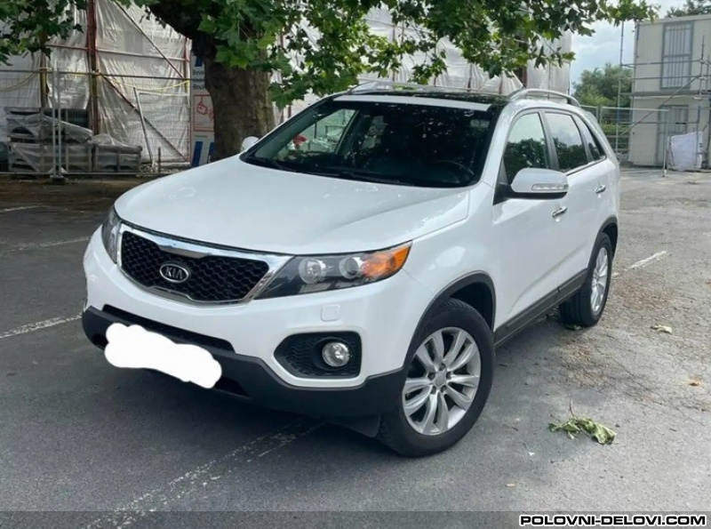 Kia Sorento 2.2 CRDI Kompletan Auto U Delovima