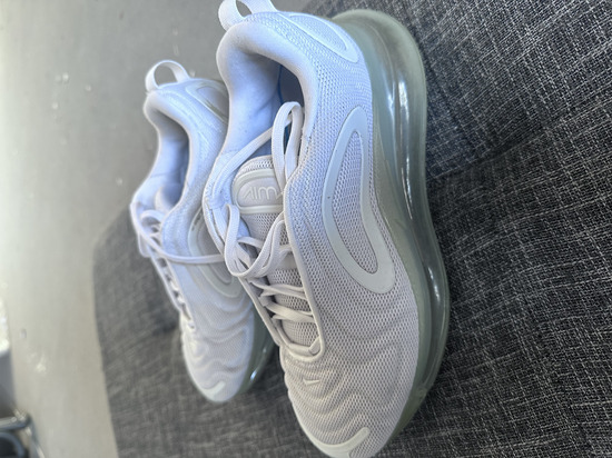 Nike patike air max 720 bele ORIGINAL