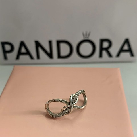 Pandora privezak s925