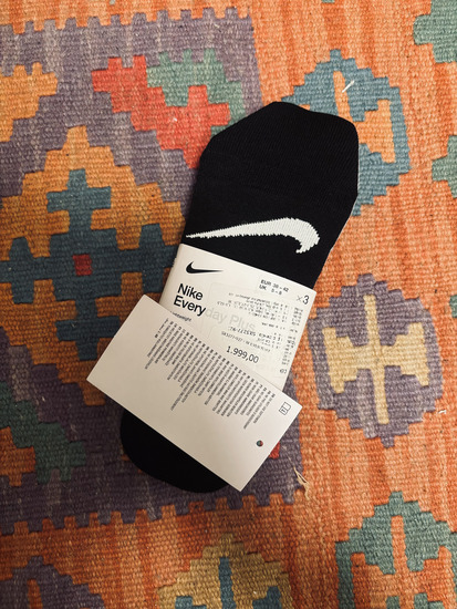 Nike čarape 39/42 NOVO