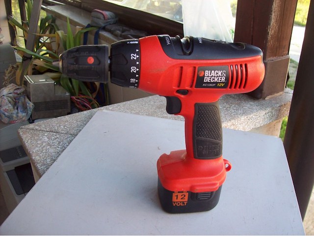 Black &;; Decker 12v  KC1262F,England(bez baterije)