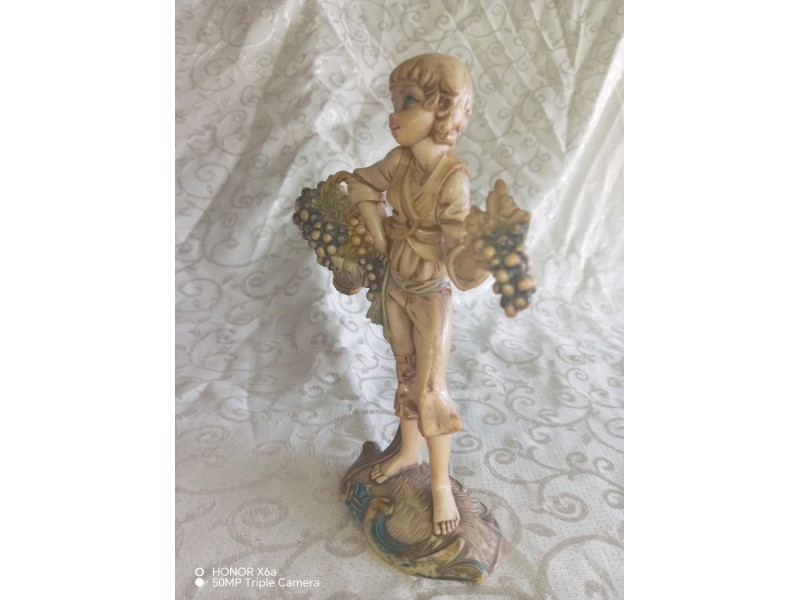 Stara figura „Depose" 7