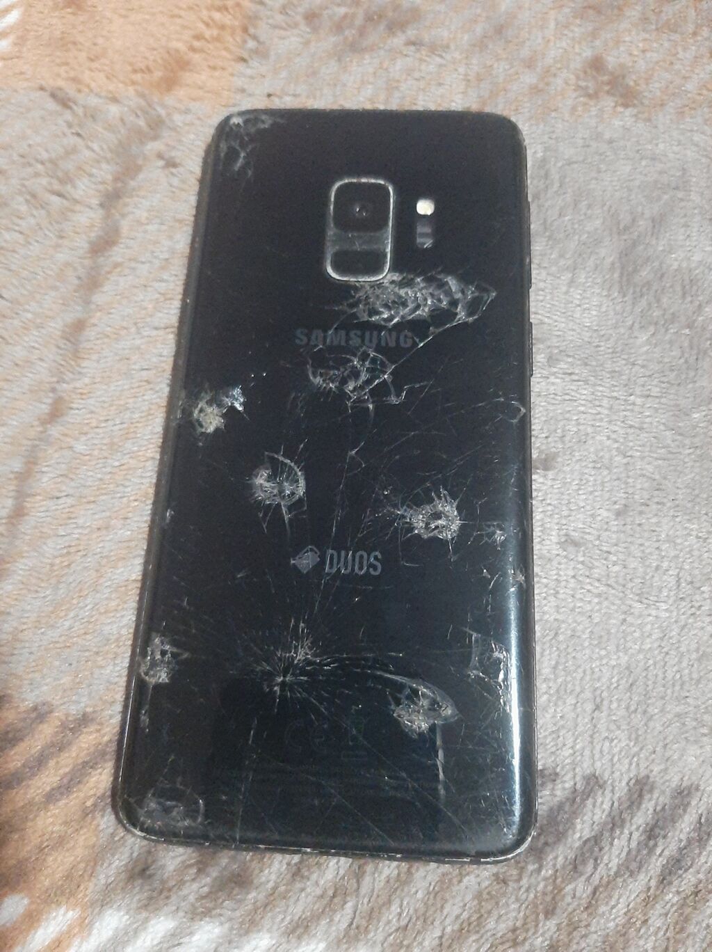 Samsung Galaxy S9, 64 GB, bоја - Crna, Broken phone