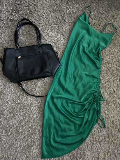 Zelena satenska haljina