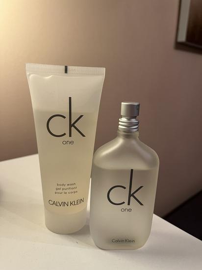 Calvin Klein parfem i kupka