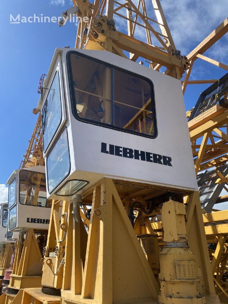 Liebherr 140 EC-H 10 toranjska dizalica