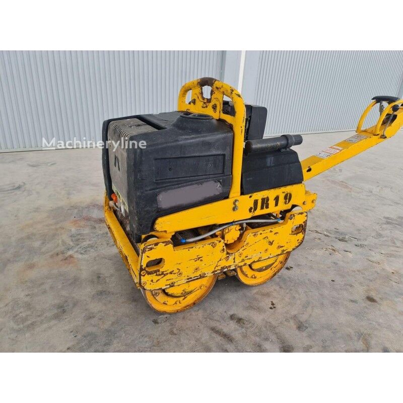 Ammann ARW 65 mali valjak