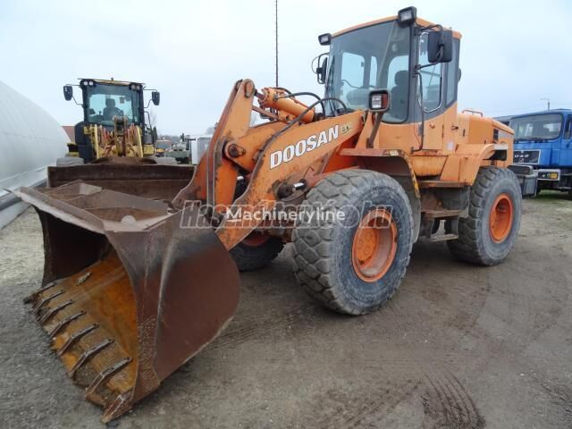 Doosan DL 200 prednji utovarivač