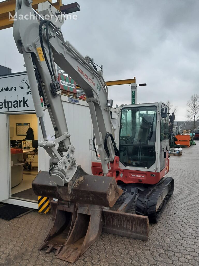 Takeuchi TB 260 V3 mini bager