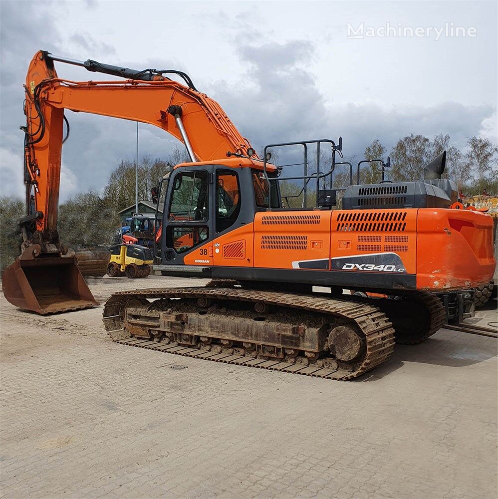 Prodaje se Doosan DX340 LC-5 bager guseničar na aukciji