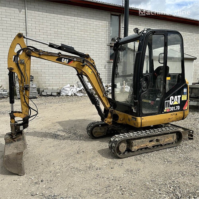 Prodaje se Caterpillar 301.7 D mini bager na aukciji