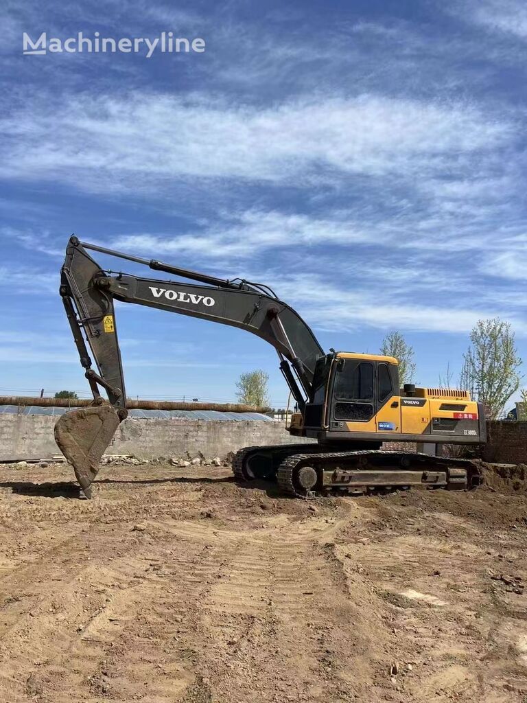 Volvo EC300 bager guseničar