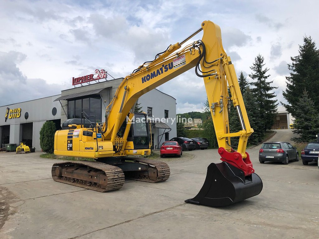 Komatsu PC210LC-11 bager guseničar