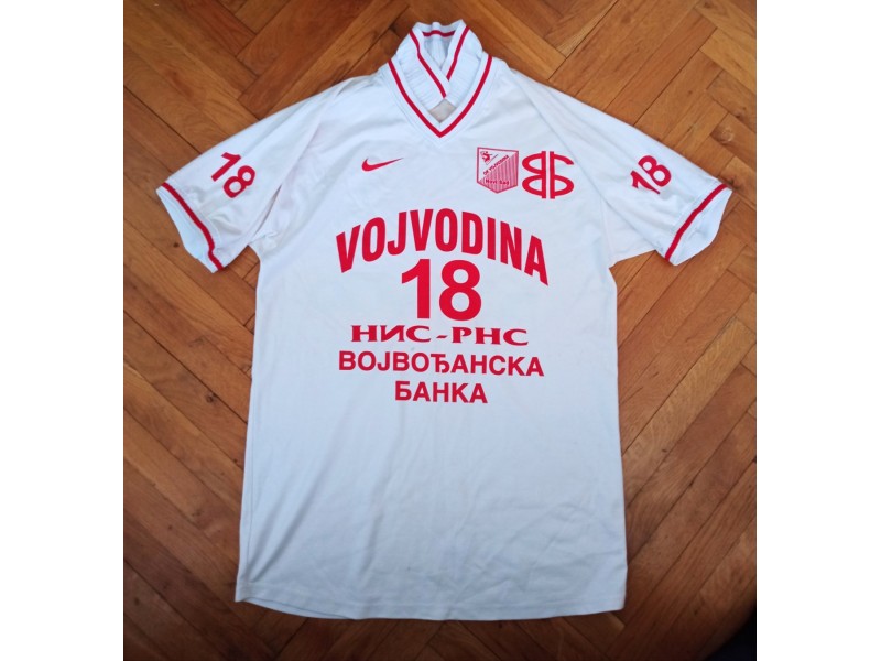ОK Vojvodina dres Petrović 18