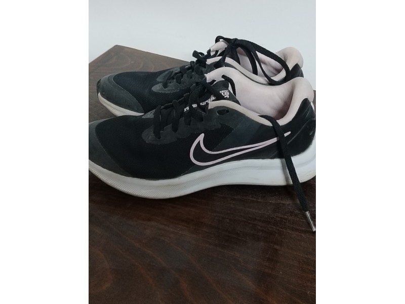 Patike Nike vel 36