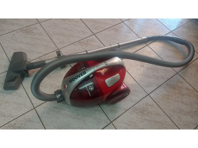 Hoover usisivač 1800 W cyclonic