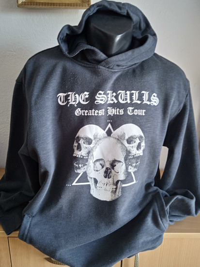 skull graphic print hoodie