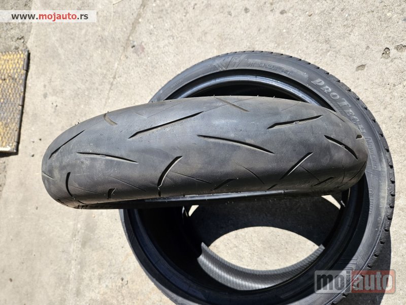 120-70-17 Dunlop guma za Motor