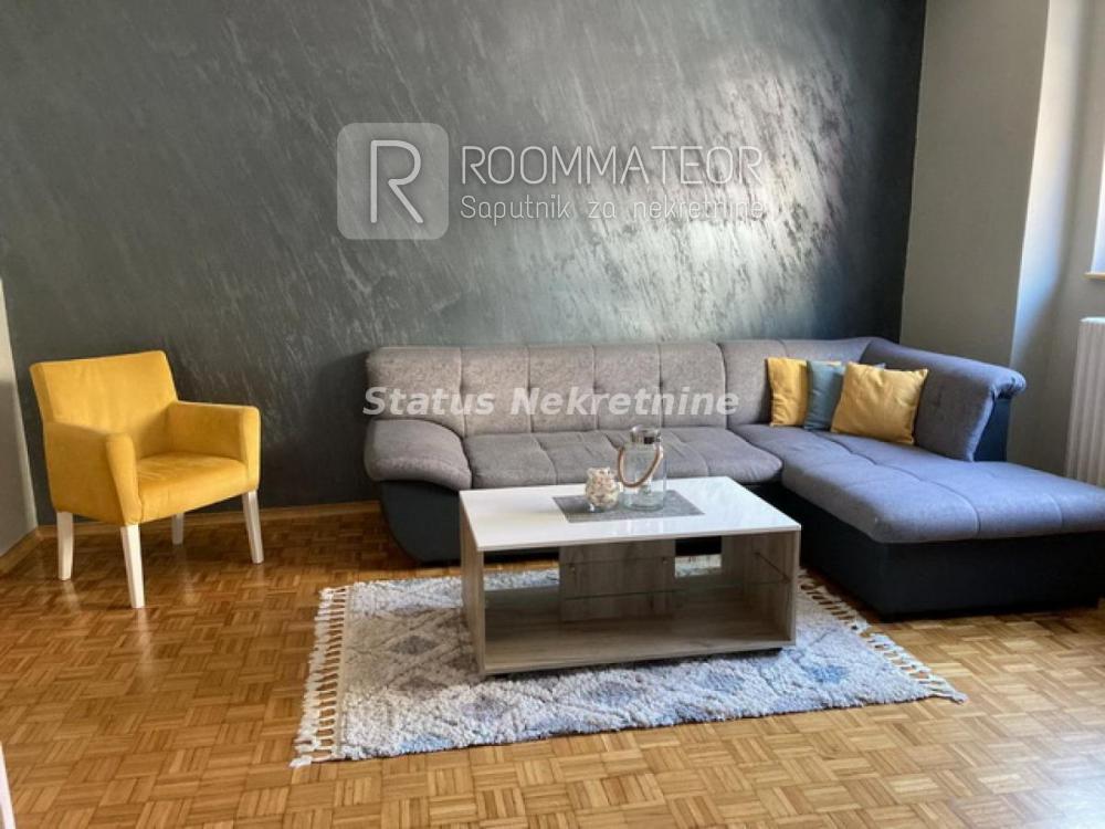 Kuća na prodaju, 340m2, 793.100€