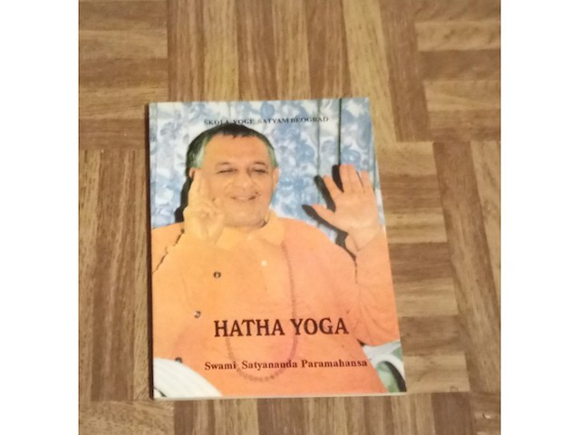 Hatha Yoga-Swami Satyanda Paramahansa