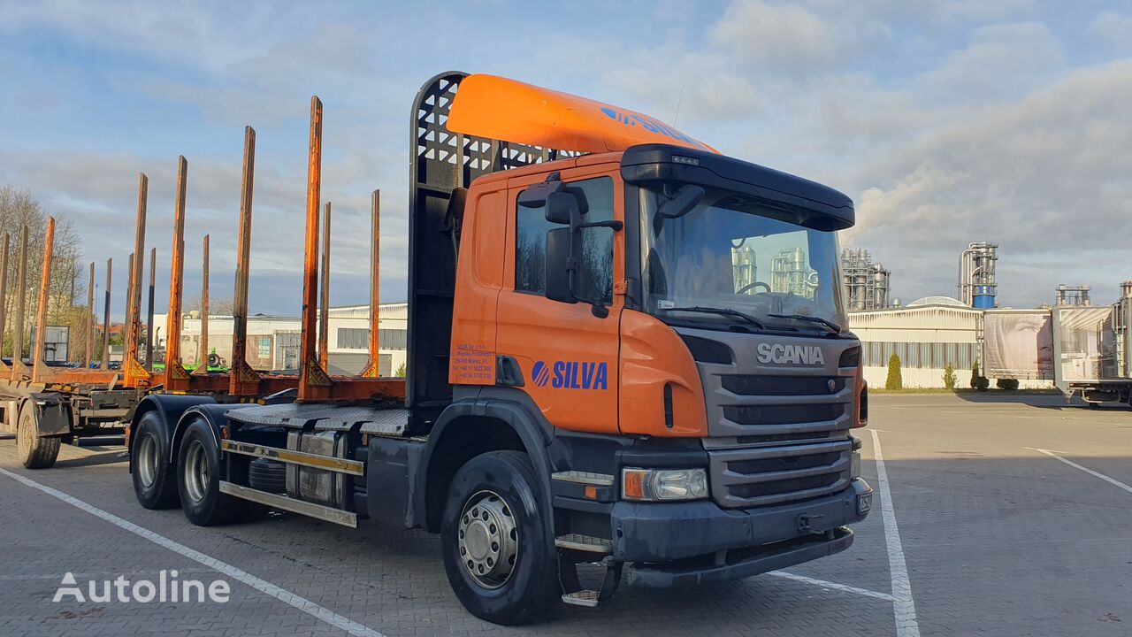 Scania P450 CB6X4EHX kamion za prevoz drva