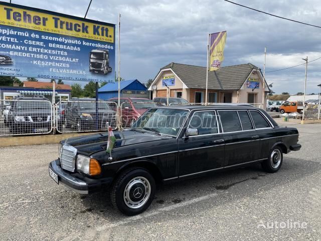 Mercedes-Benz 250 PULLMAN sedan