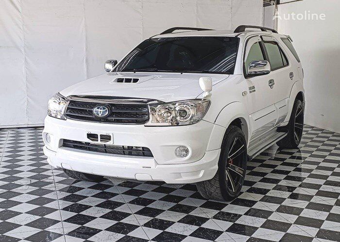 Toyota FORTUNER terenac