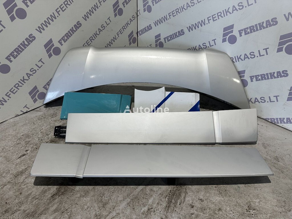 Cabin spoilers set spojler za Mercedes-Benz Actros MP4 GigaSpace tegljača