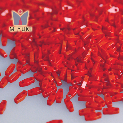 QTL-0408 MIYUKI QUARTER TILA BEADS – OPAQUE DARK RED (3GR)