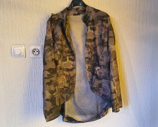Improvizovana military tanja strukirana jaknica M