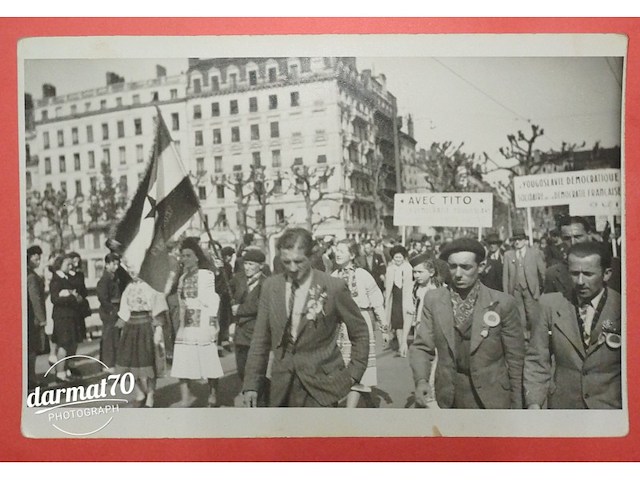 LYON 1.MAJ 1946 -PODRŠKA TITU I DEMOKRATSKOJ JUGOSLAVIJ