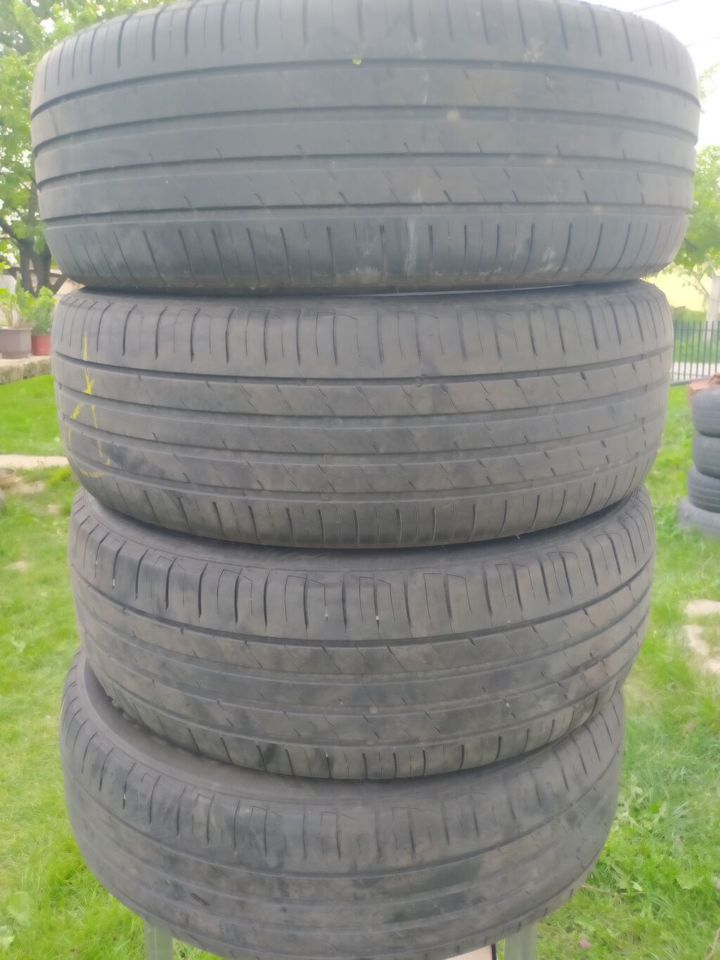 Gume 225/60R17