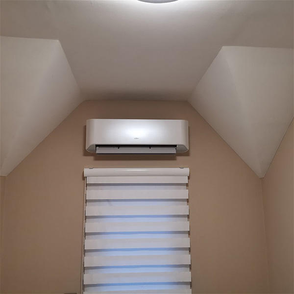 Fujitsu klima uređaj zidni inverter ASYG12LMCE / AOYG12LMCE