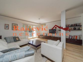 137m² 315.000€
Beograd, Palilula, Bogoslovija, Cice Romanijskog