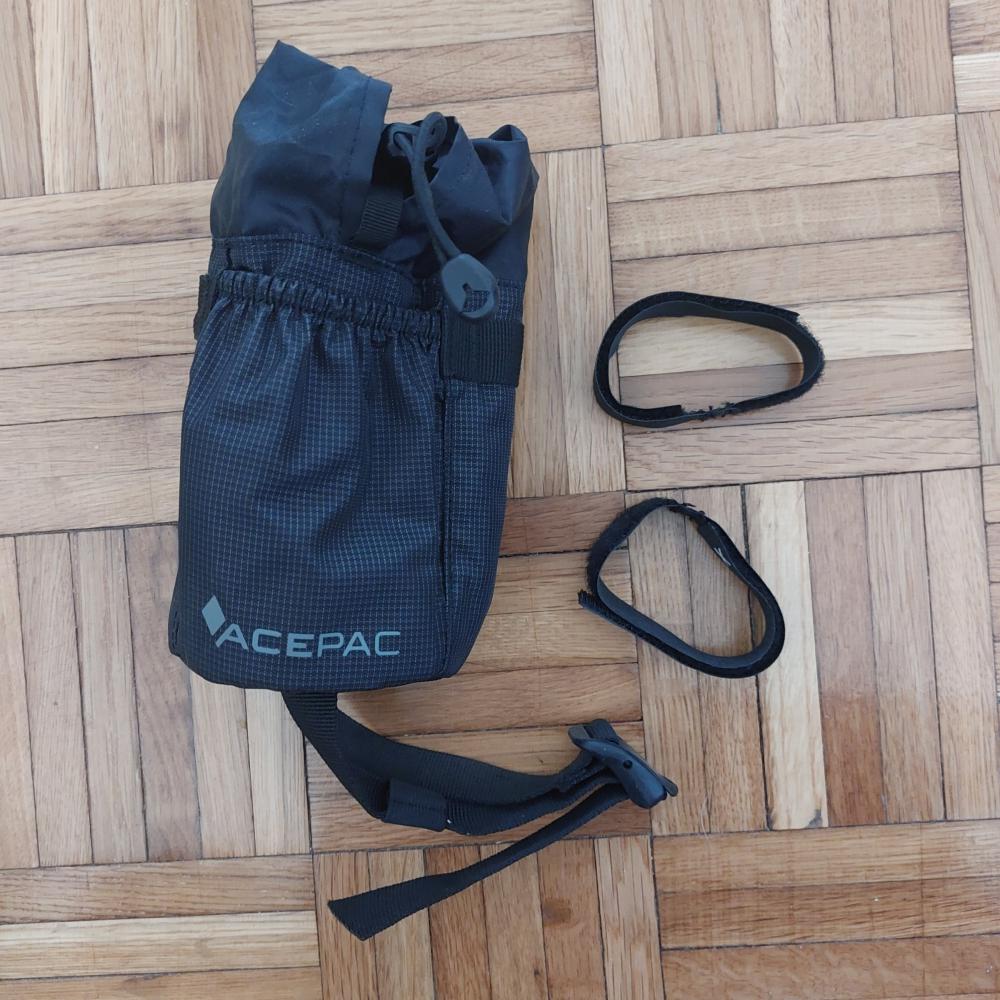 Acepac torbica za vodu ili hranu