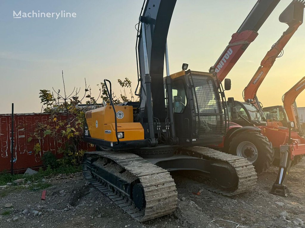 Novi Hyundai R210 SMART PLUS bager guseničar