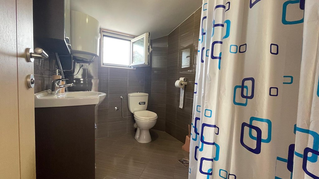 APARTMAN KLAUDIJA 1 .