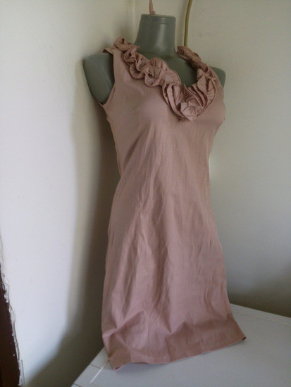 Preis roze haljina sa karnericima S