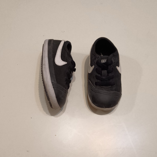 Nike patike 22 (14cm)