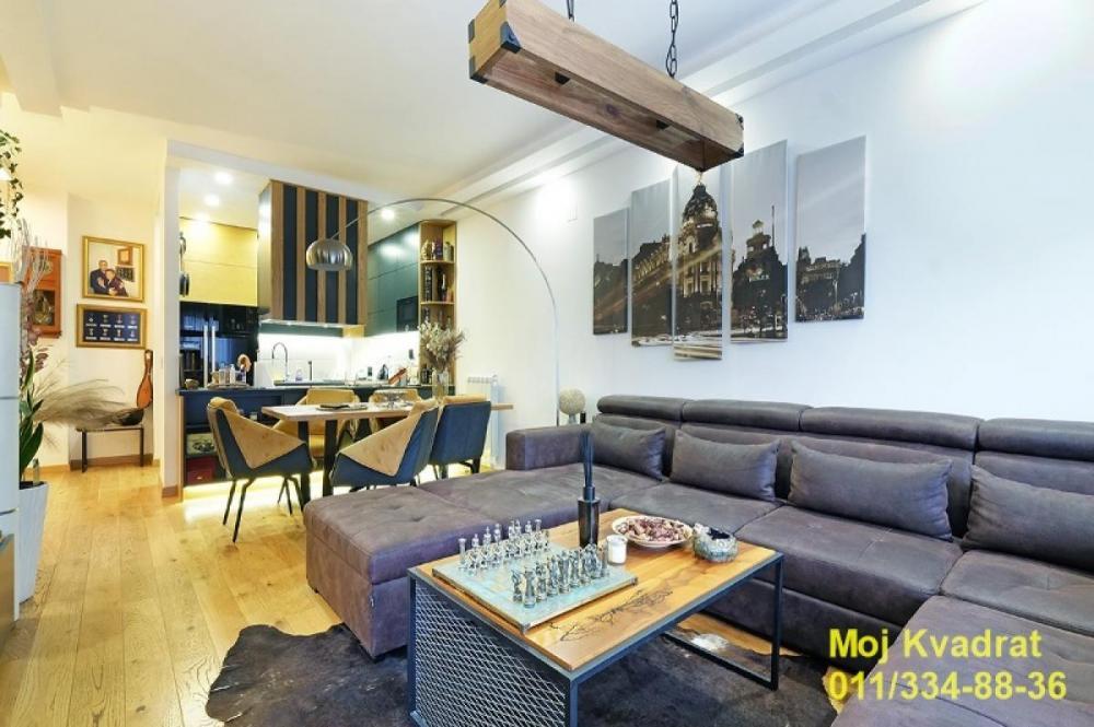 Četvorosoban stan na prodaju, 93m2, 390.000€