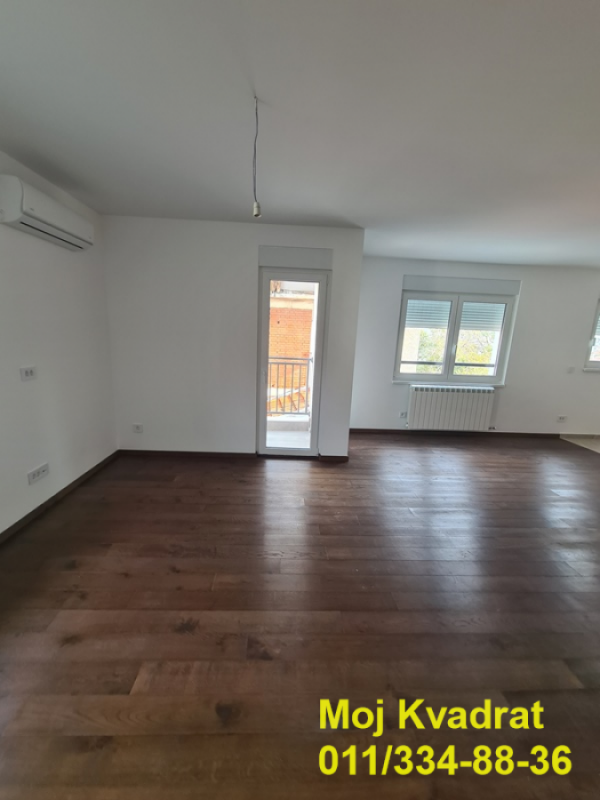 Četvorosoban stan na prodaju, 93m2, 255.750€