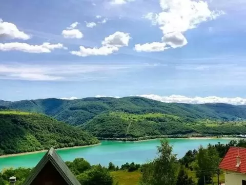 Vile porodice Kokić na Zlatarskom jezeru