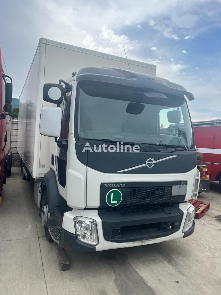 Volvo FL6 motor defekt kamion furgon