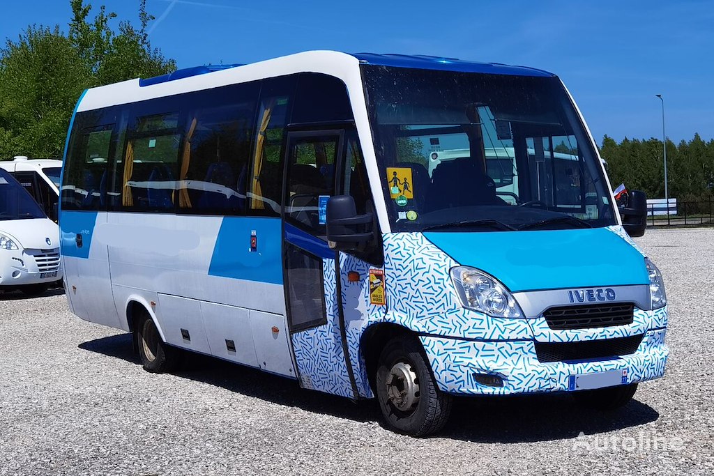 IVECO Prodig 33 2x AC webasto prigradski autobus