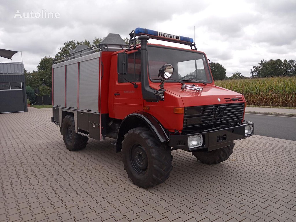 Mercedes-Benz Unimog U1300 Feuerwehr TLF vatrogasno vozilo